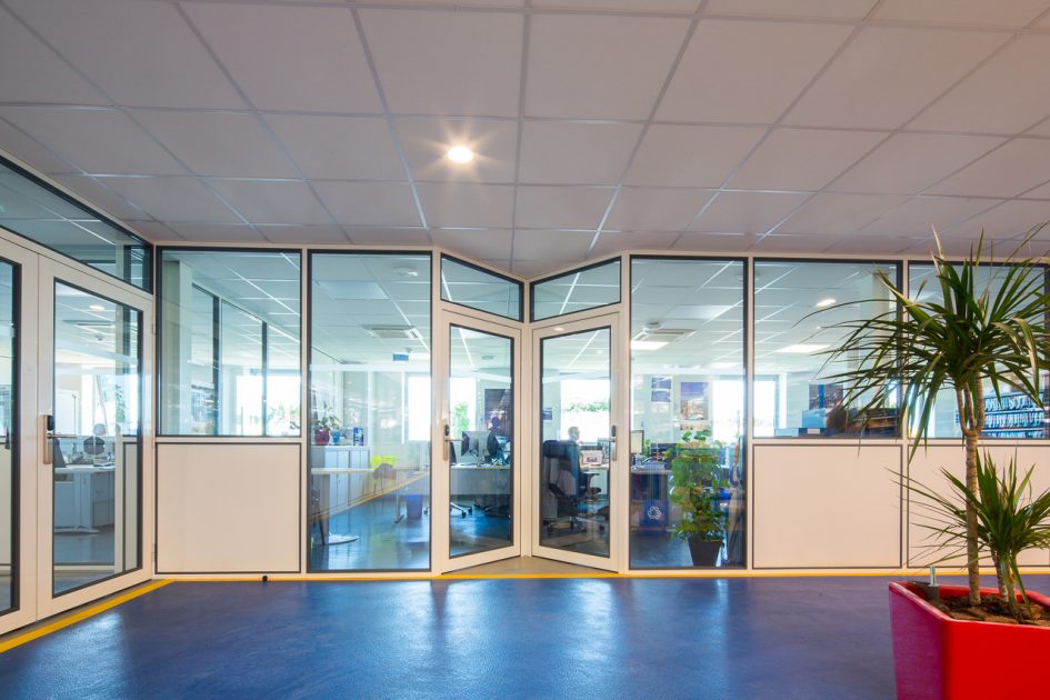 Cloisons Modulaires pour espaces professionnels